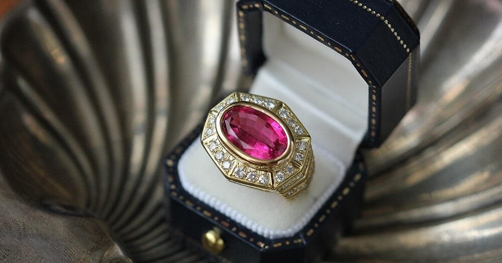 Trending Now: 5 Gorgeous Popular Gemstones in 2020